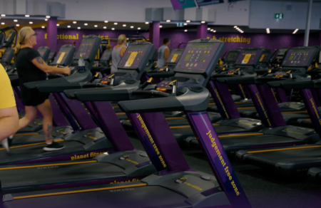 What Treadmills Does Planet Fitness Use? - FitnessProfy
