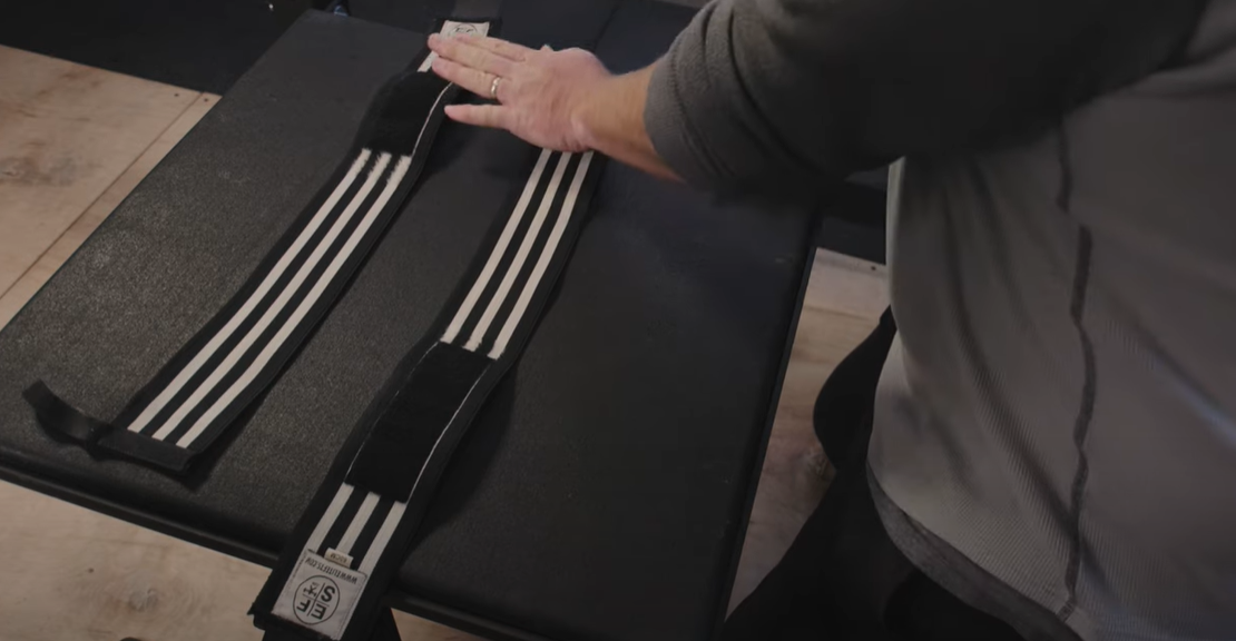 How to Use Lifting Straps? - FitnessProfy